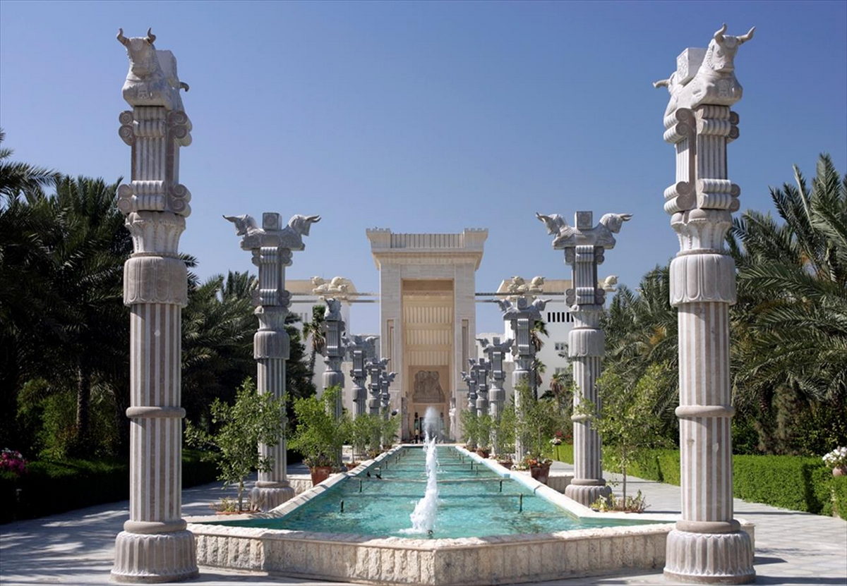 Book Dariush Hotel Kish | Instant Booking